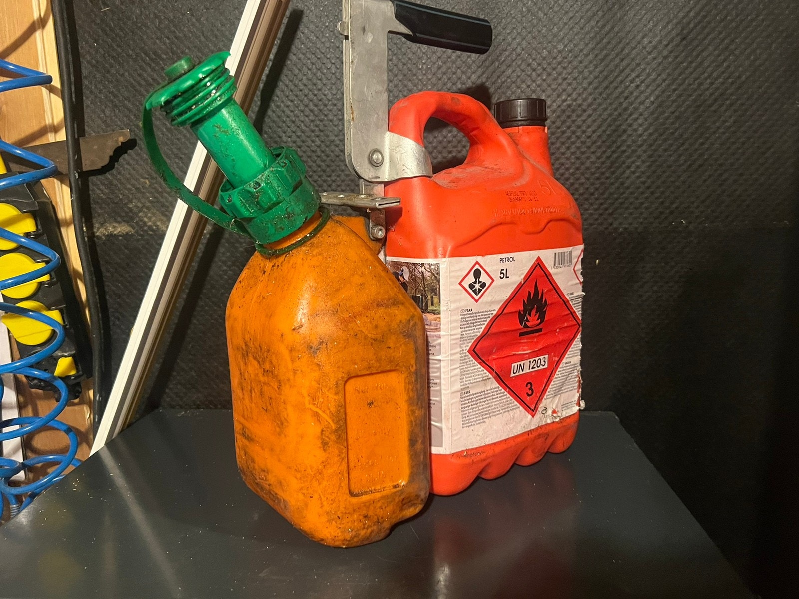 Motorsag bensin / olje kanne | FINN-torget