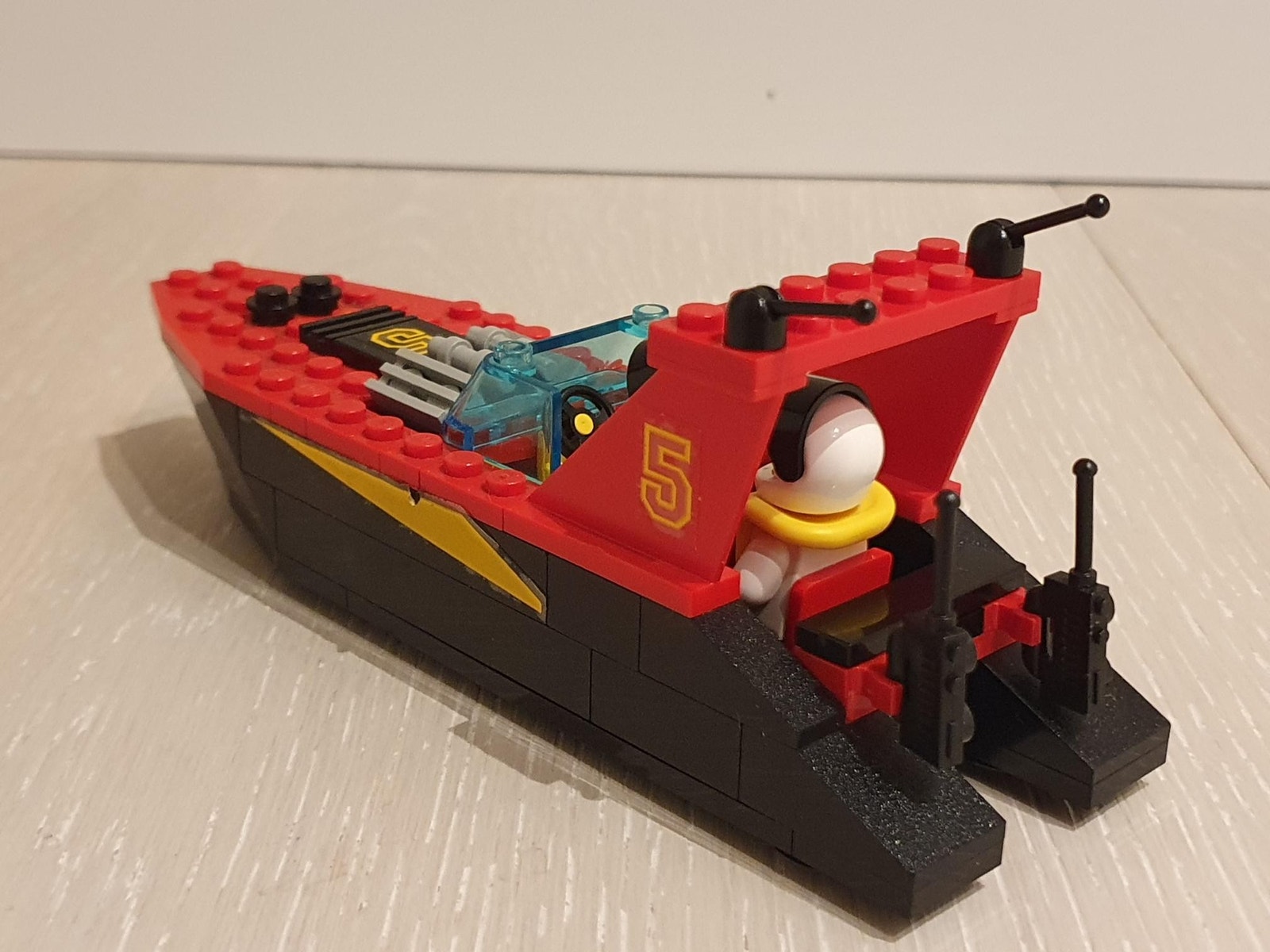 Lego 6679 Dark Shark fra Lego Classic Town serien | FINN.no