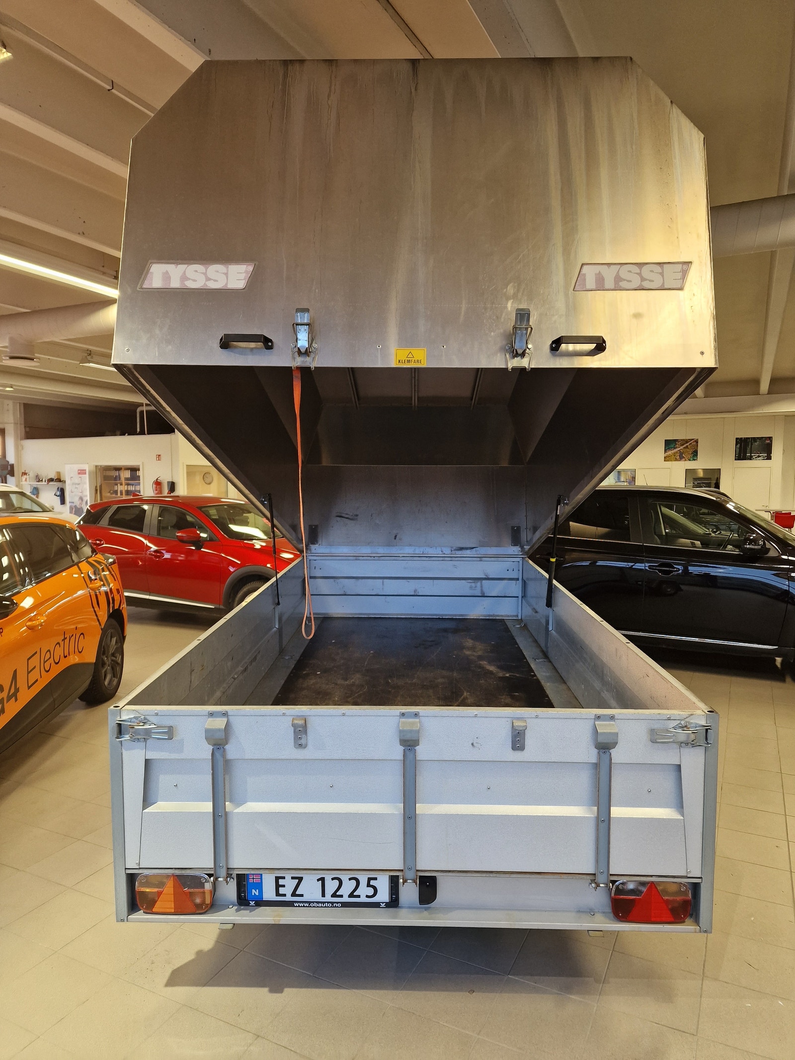 Tysse 6258 Kapell og skrutipp, 50 cm karmhøyde, 2014-modell | FINN.no