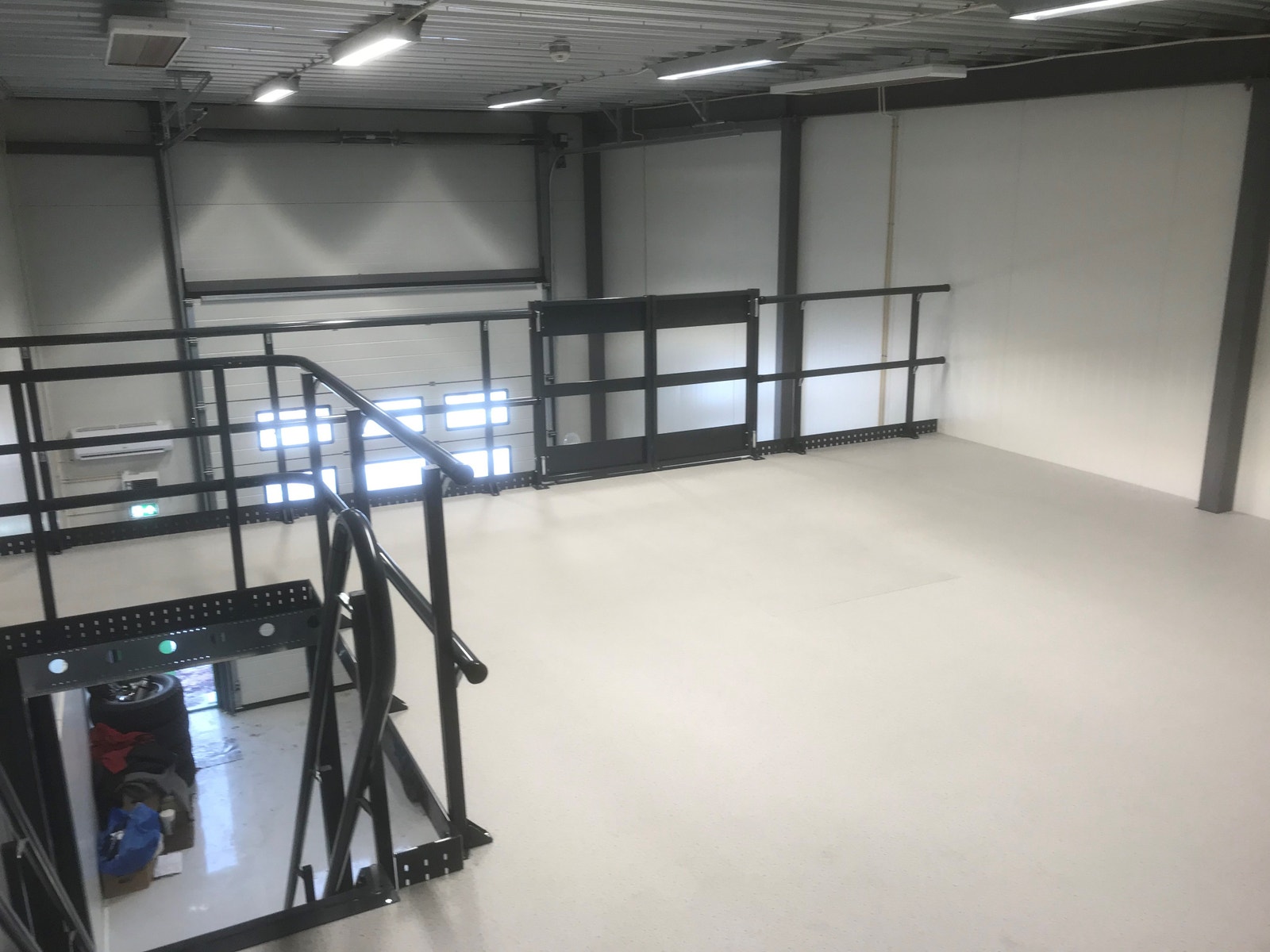 Mesanin - meget robust og prisgunstig! Til f eks lagerseksjoner | FINN ...