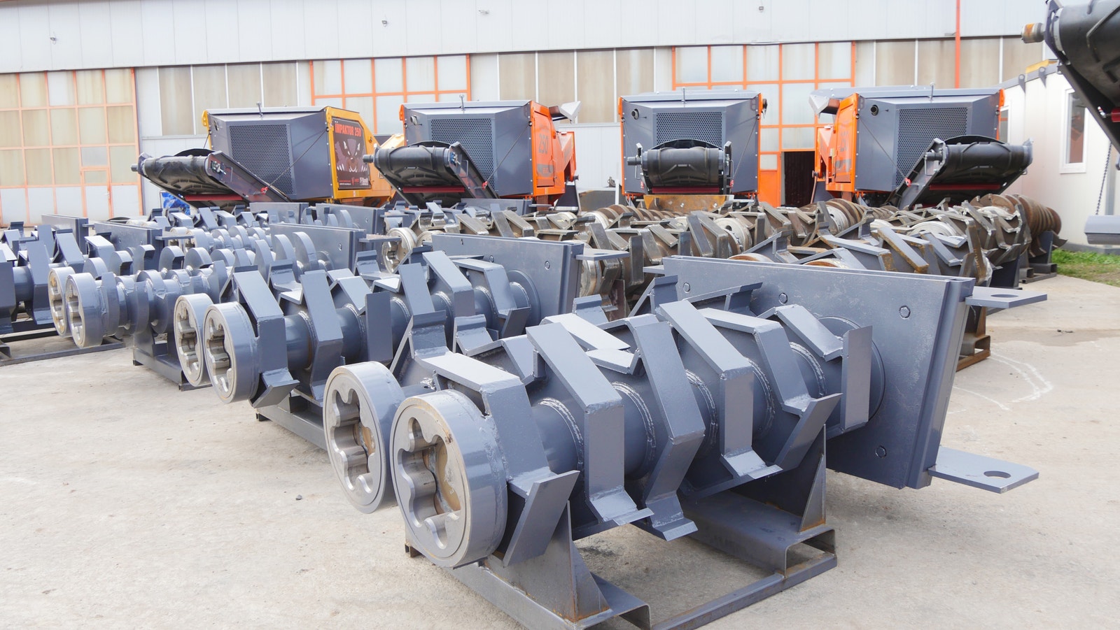 Til salgs: Arjes 250 betong, asfaltkvern og trekvern - 2025 - Knuse -og ...