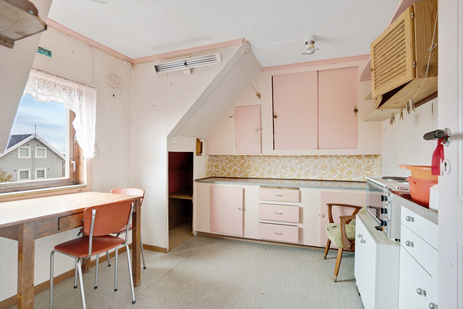 Geitung - eldre nedlagt småbruk med naust - Ny prisantydning | FINN eiendom