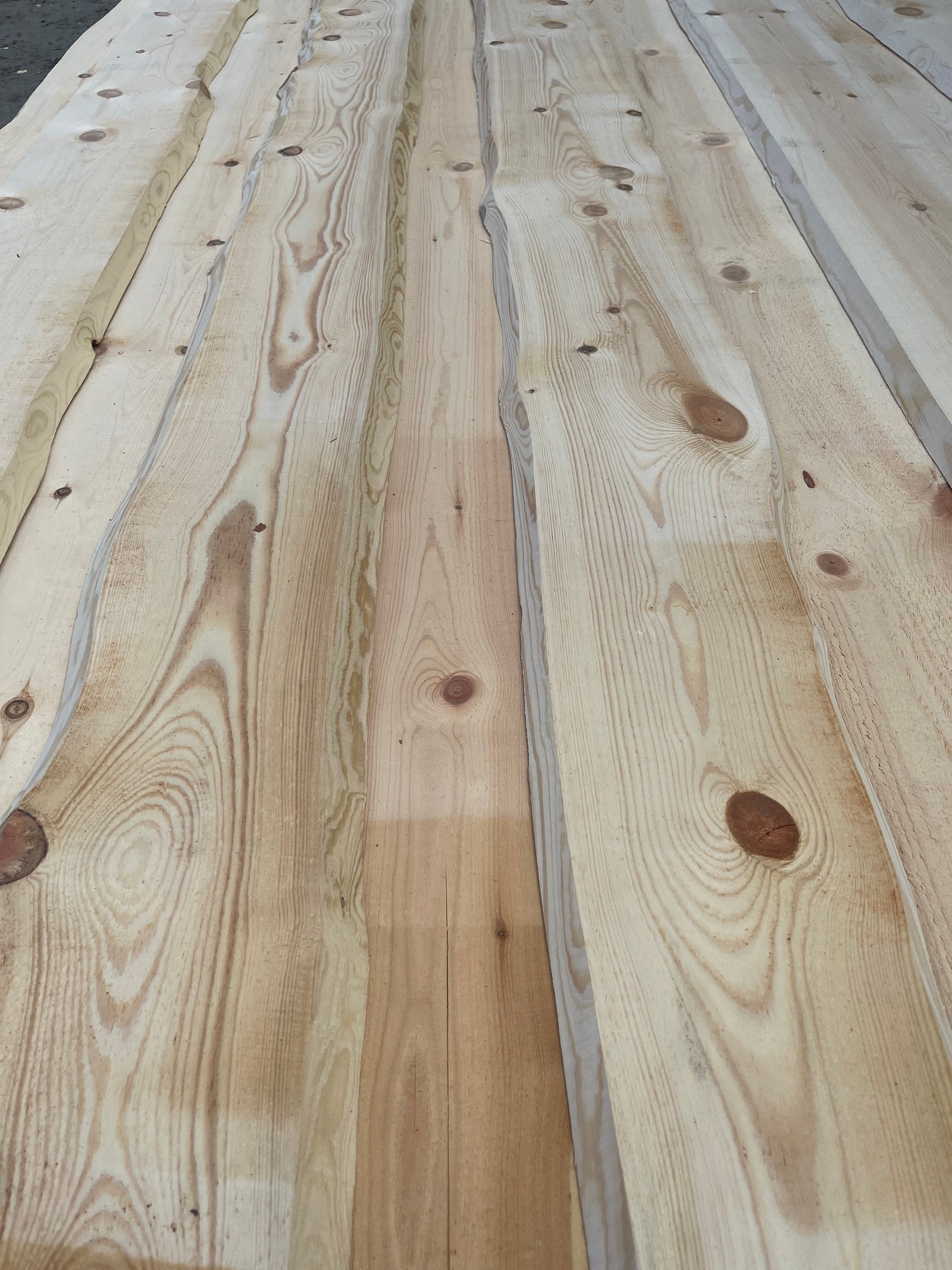 VILLMARKSPANEL 27MM FURU STÅENDE/LIGGENDE | FINN-torget