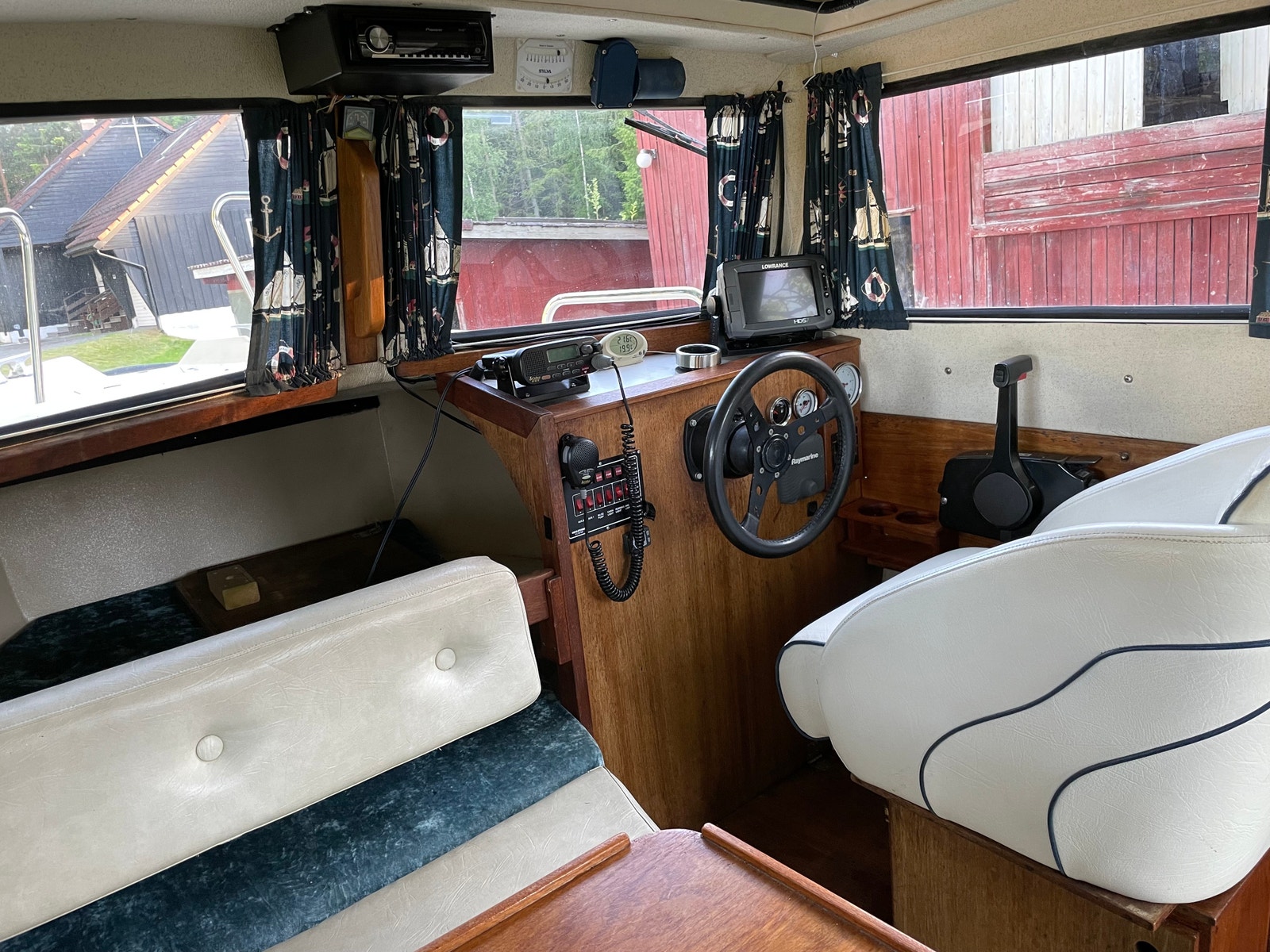 Til salgs: Uttern 6000 - 1986 | FINN.no