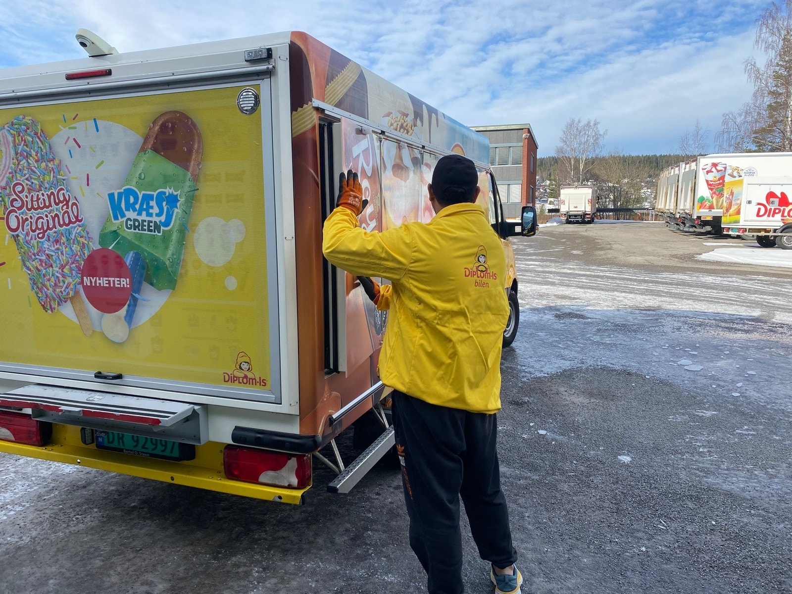 Selger Diplom-Isbilen | FINN.no