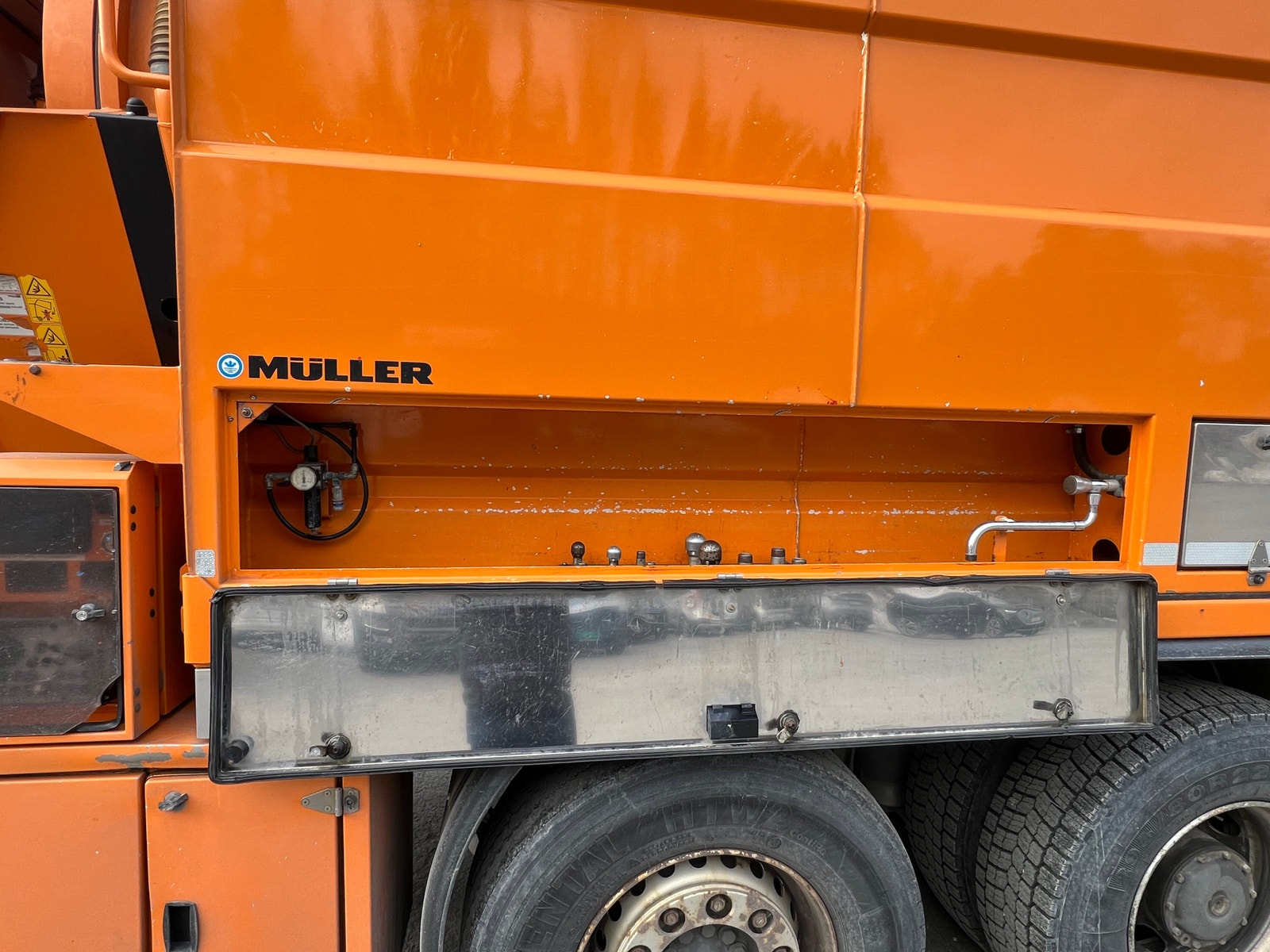 Til salgs: Mercedes-Benz Arocs 2548 Müller Combi - 2017 ...