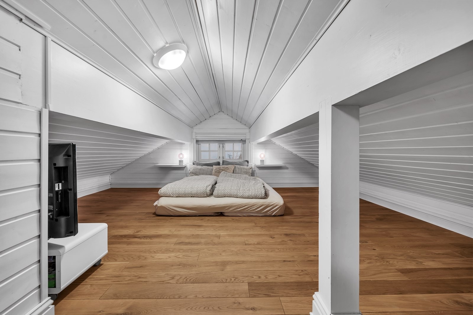 Særdeles pen og velutstyrt familiehytte med flott beliggenhet! - Hjem ...