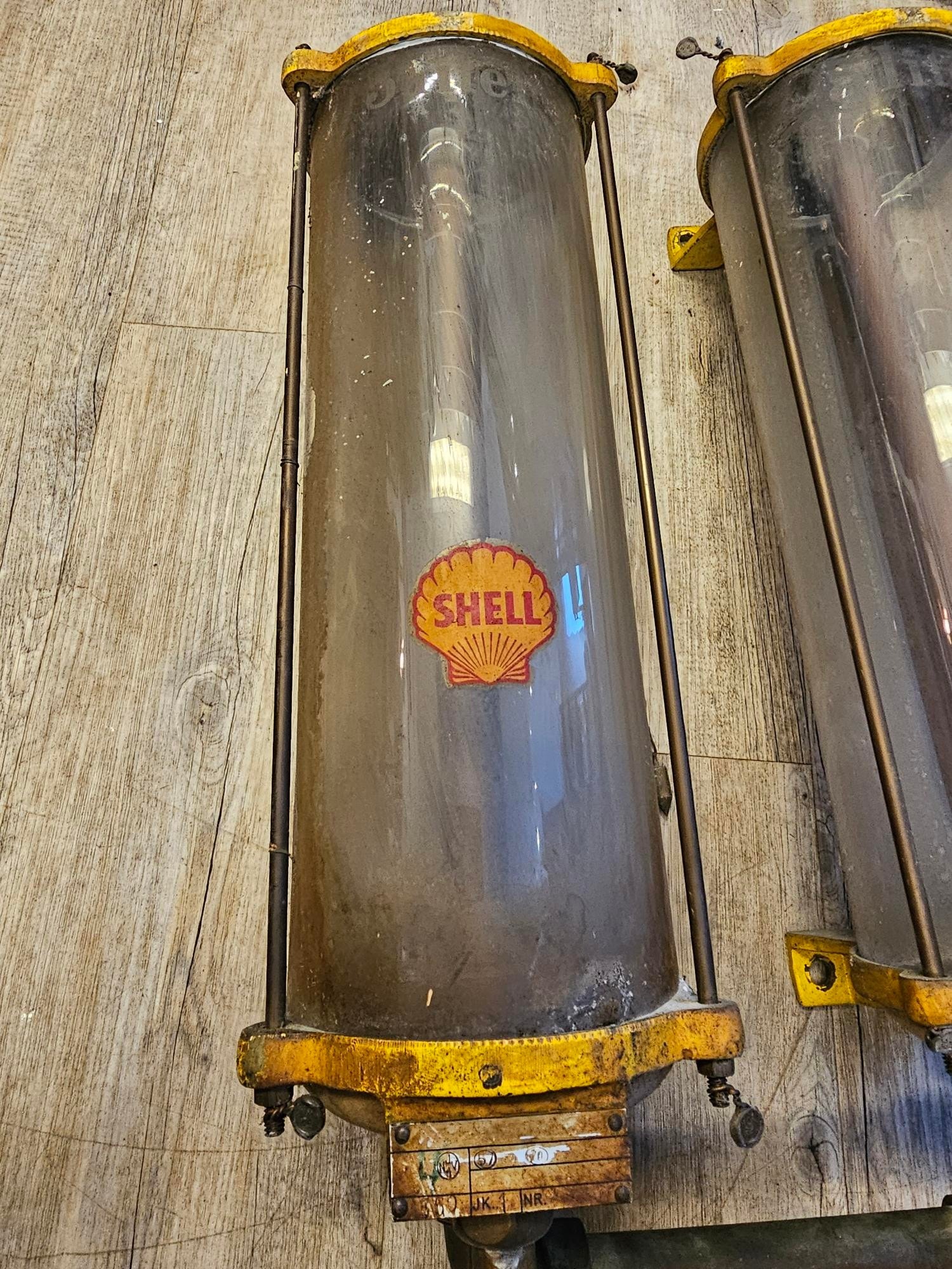 Gammel Shell bensin pumpe med hele glass | FINN torget