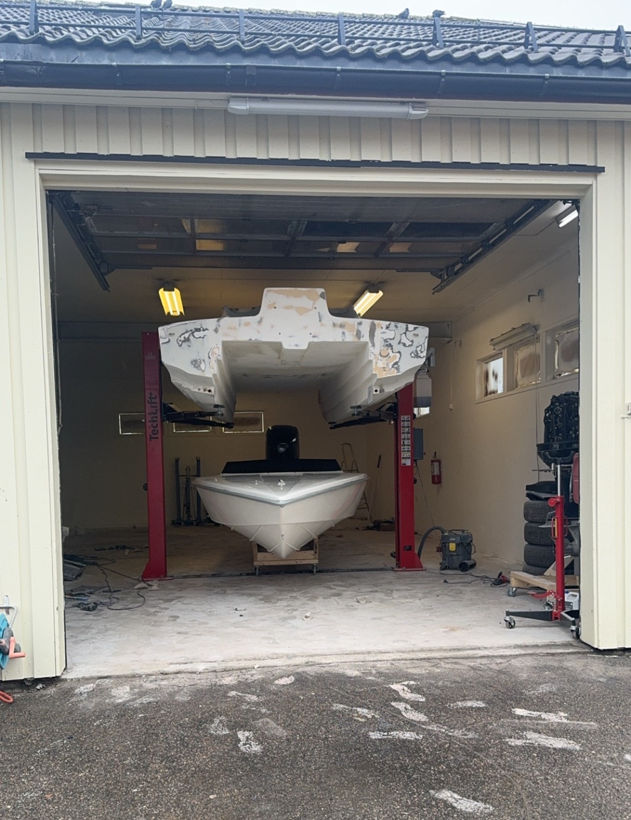 Til salgs: Hydrolift T-20 - 2000 | FINN.no