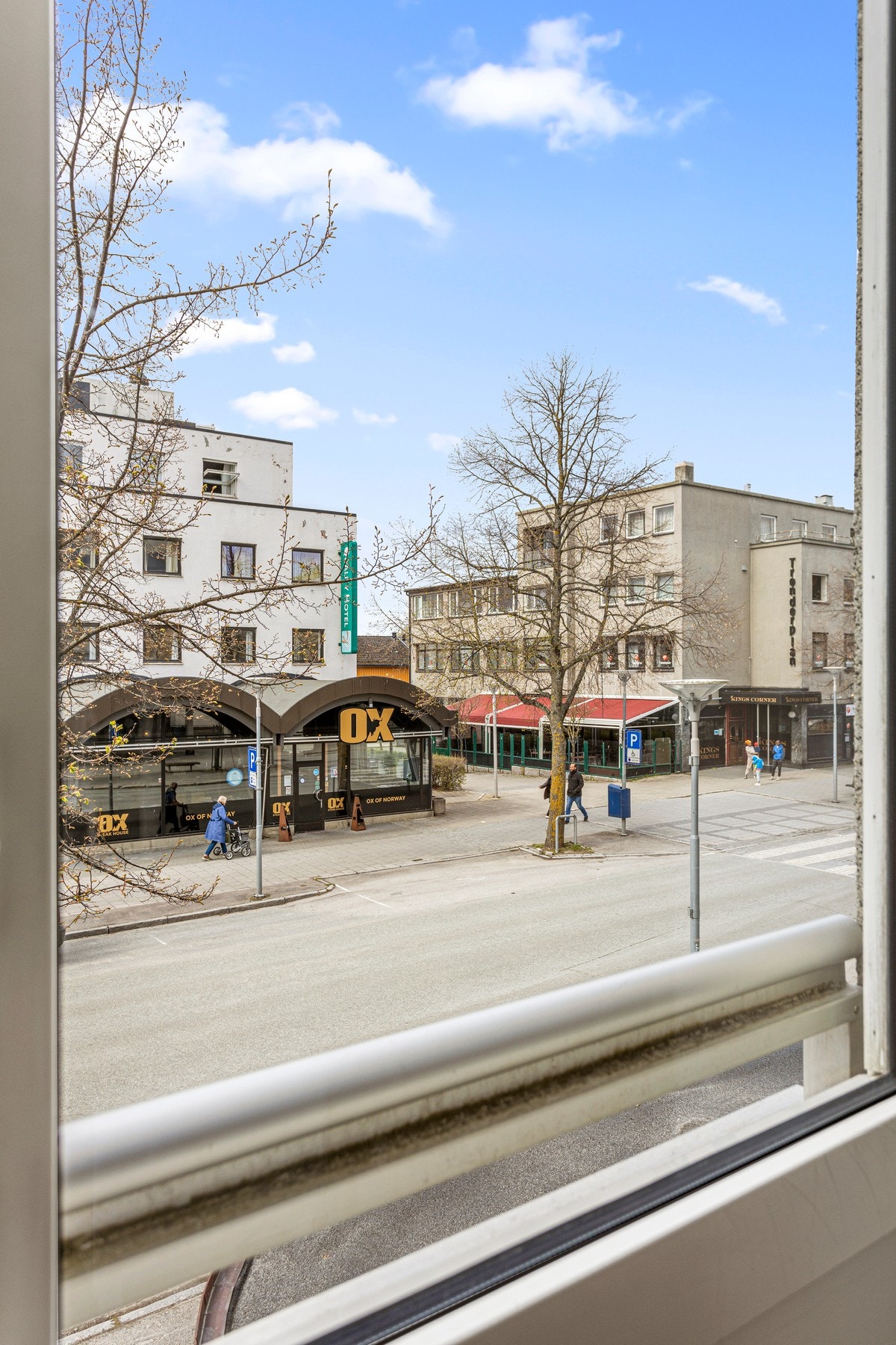 Pen leilighet beliggende midt i Steinkjer sentrum. Nytt kjøkken i 2022 ...