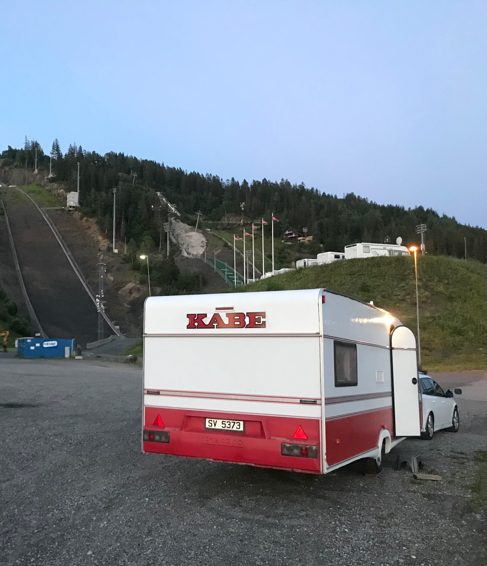 Campingvogn til salgs: KABE Diamant - 1997 - Soveplasser 6 - Egenvekt 1 400 kg | FINN.no