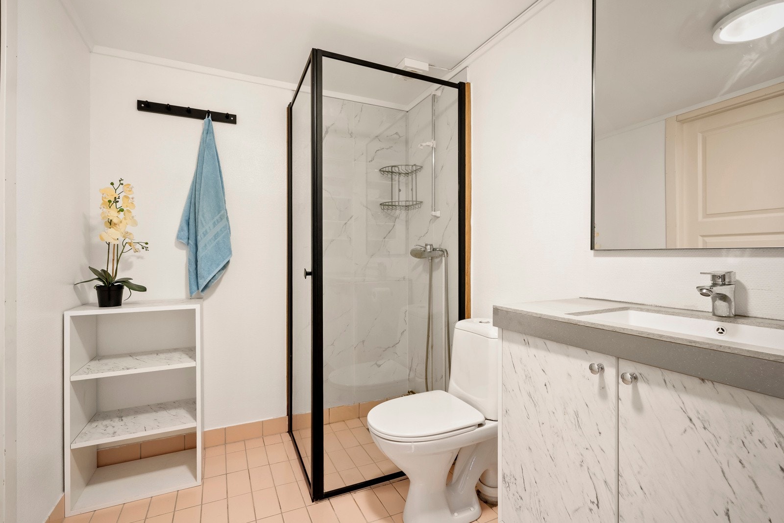 Stasjonsgata 20B, 1820 Spydeberg - Leilighet på 46m² fra 1989 | Visning.ai