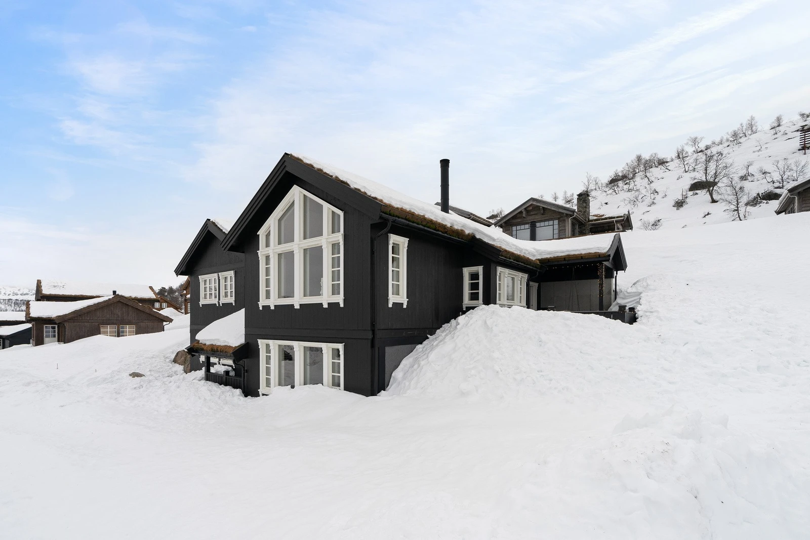 Eksklusivt hytteområde | Stor og solid hytte på 167 kvm. m/ vidstrakt ...