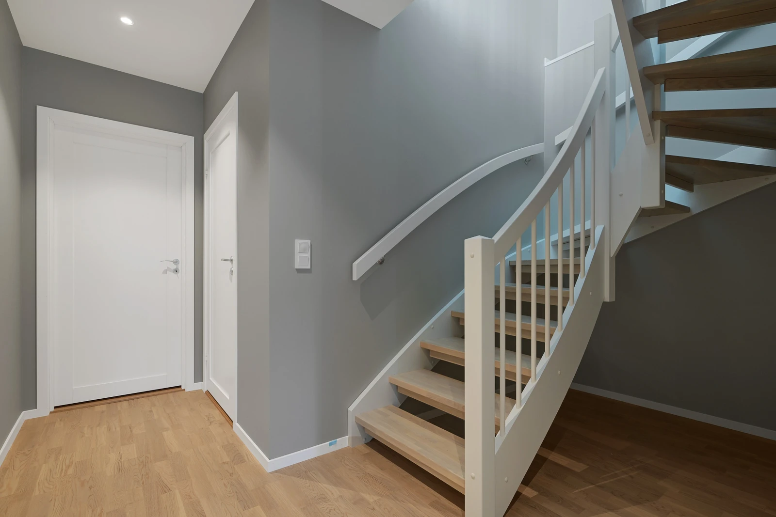 Vear/Firenga - Romslig rekkehus med 3 sov og 2 bad i rolige omgivelser ...