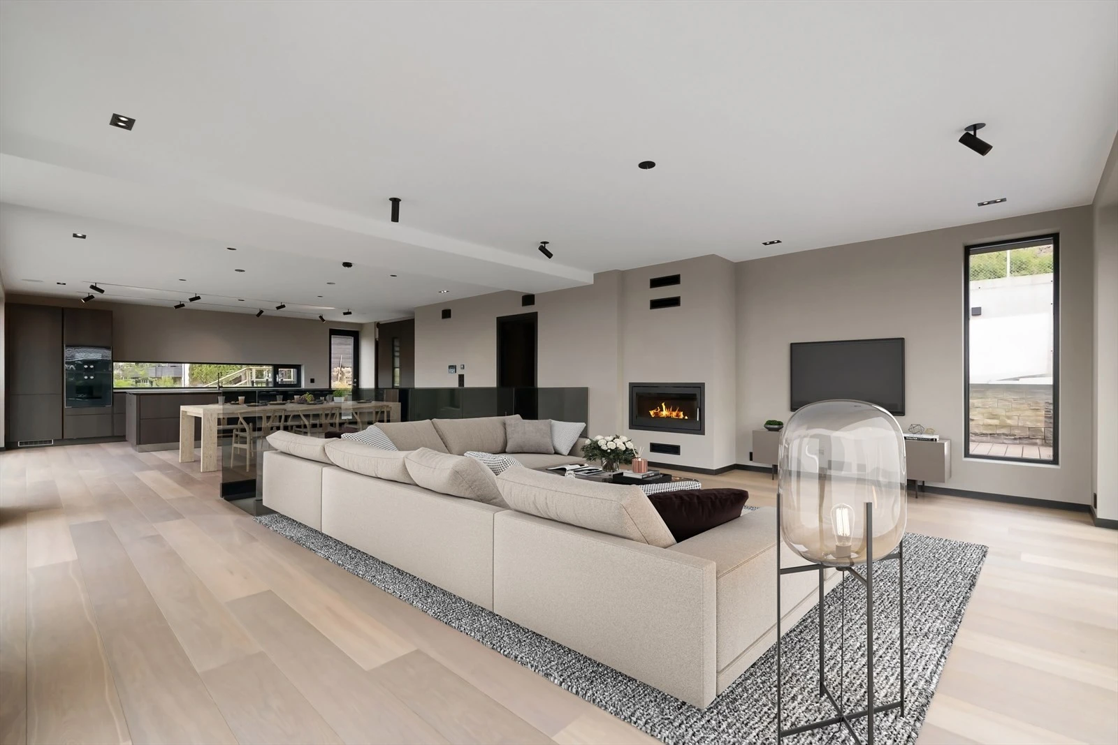 Nybygget og eksklusiv enebolig tegnet av LOGG arkitekter. Fantastisk ...