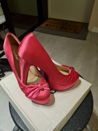 Fine fest sko høye hæler | FINN-torget