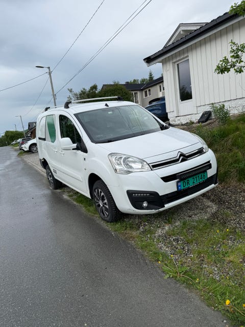 Brukte og nye biler til salgs | 9 475 biler | FINN