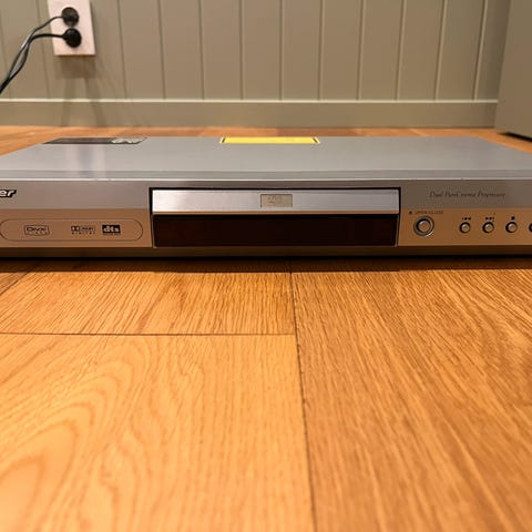 Toshiba compact disc. | FINN-torget