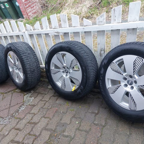 Felger til Audi e-tron | FINN-torget