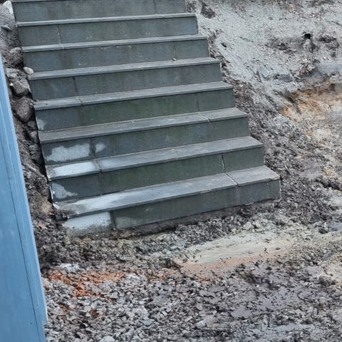 Skifer trapp selges i deler | FINN-torget