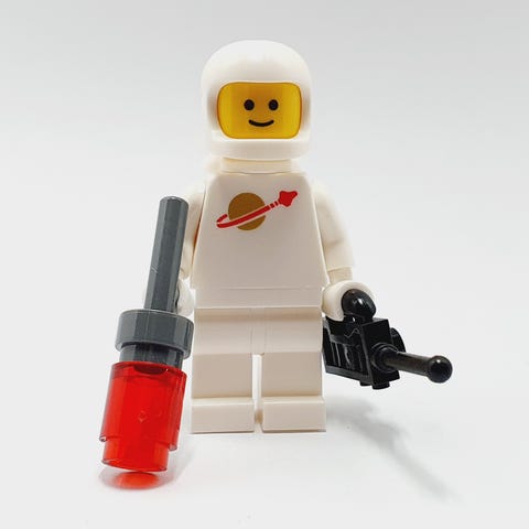 LEGO Classic Space | Hvit astronaut (4x tlm110) med baby (sp141) | FINN ...