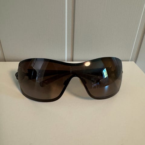 Vintage Chanel solbriller | FINN-torget