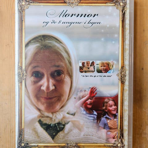 Mormor og de 8 ungene i byen NY I PLAST | FINN-torget