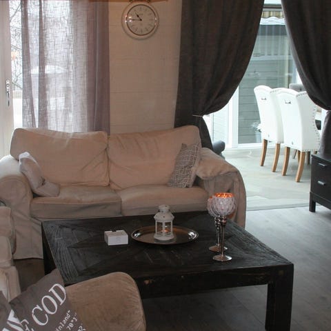 Lite rundt bord selges | FINN-torget