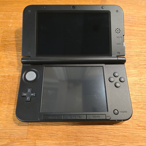 New Nintendo 3DS XL | FINN-torget