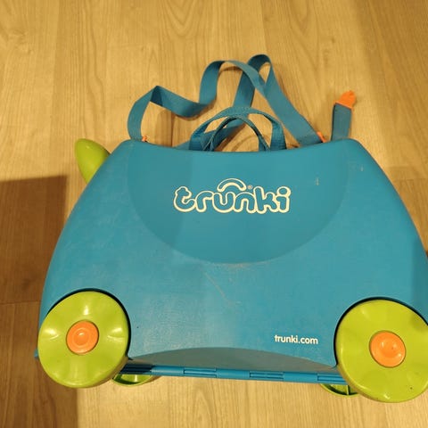 Reisekoffert , Trunki , Ride and go | FINN-torget