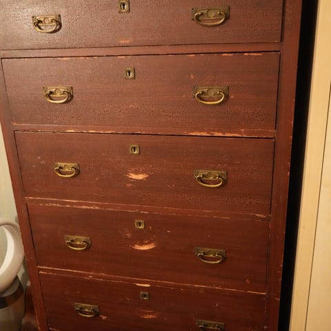 BBB reol selges i deler | FINN-torget