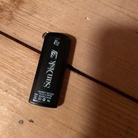 Usb stick / usb drive | FINN-torget