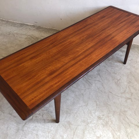 Nylig renovert retro teak salongbord. | FINN-torget