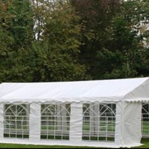 Partytelt utleie 3000kr inkl opprigg | FINN-torget