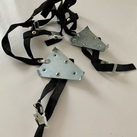 Ekstra solide isbrodder str. 44-48 -(9,5-12,5.) | FINN-torget