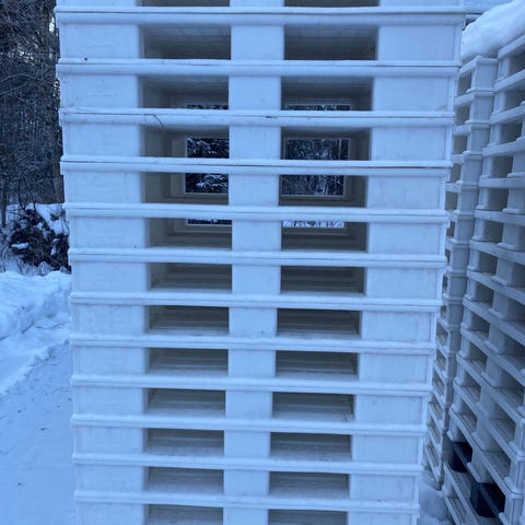 Plastpaller | FINN-torget