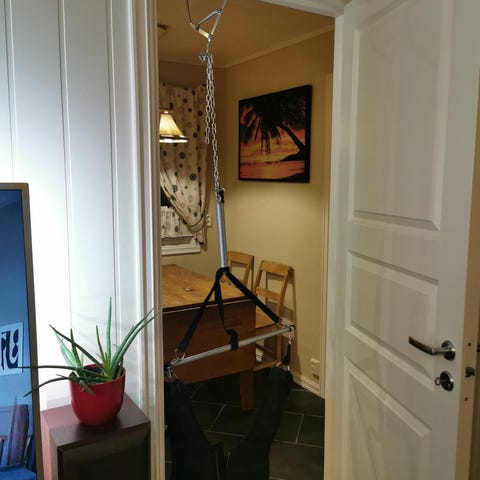 Babyhuske så godt som ubrukt selges | FINN-torget