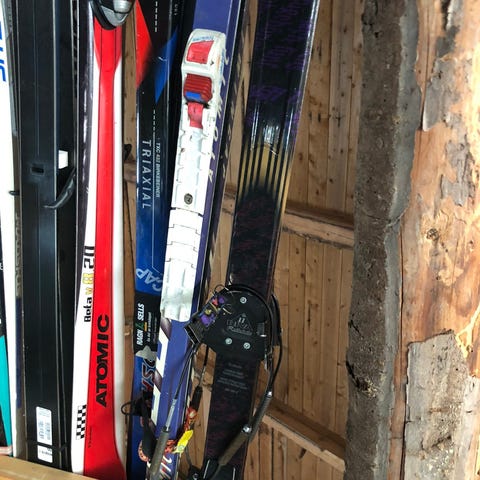 Åsnes Rago fjellski med stålkanter | FINN-torget