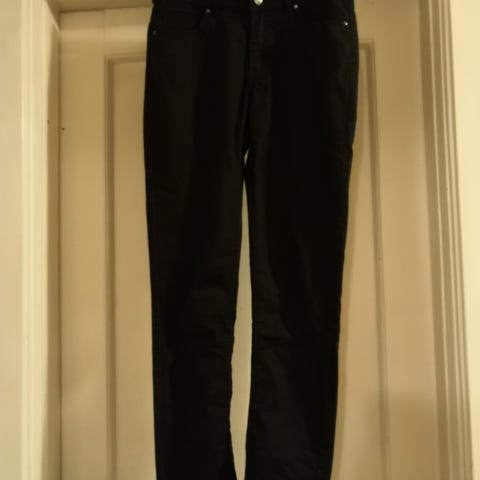 Bukser str. 36 | FINN-torget