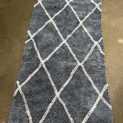 Blått teppe 140 x 230 cm | FINN-torget