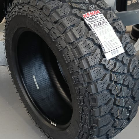 265/65R18 Kenda Klever R/T KR601 - kraftige offroad dekk! | FINN-torget