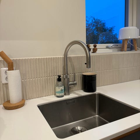 Benkeplate med underlimt vask fra IKEA | FINN torget