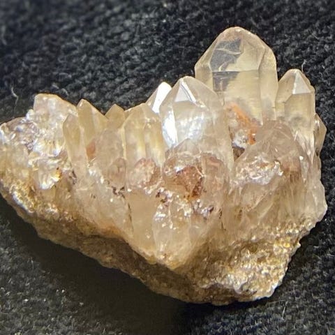 Kvarts kloster (steiner, mineraler og krystaller) | FINN-torget