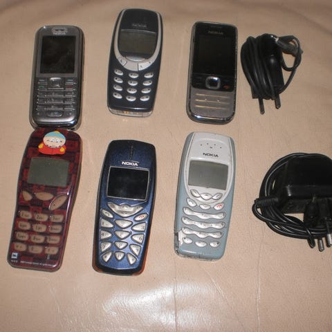 Nokia Mobil telefoner, stor pakke, vintage. | FINN-torget