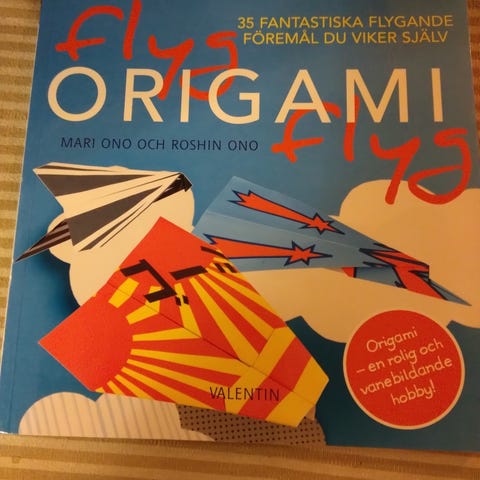ORIGAMI SERVIETTER.Har flere | FINN-torget
