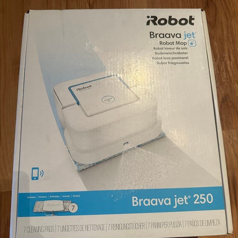 IRobot Braava Jet 240 robotvasker | FINN-torget