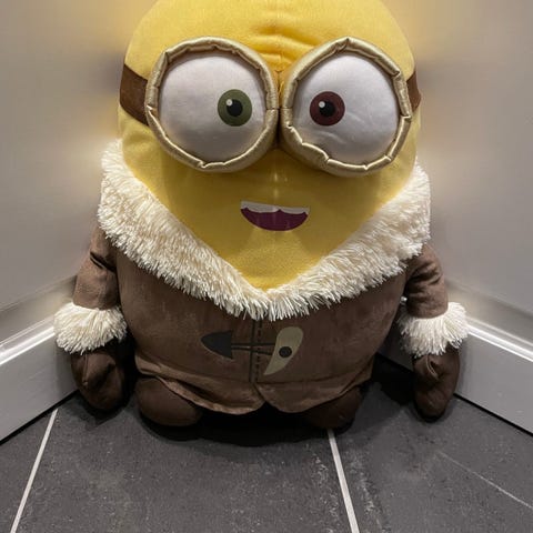 Mega Minion 55 cm | FINN-torget