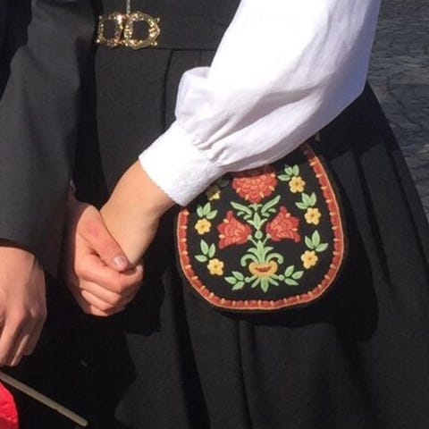 Bunadskjorte Løken | FINN-torget