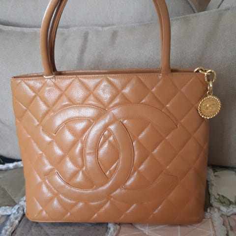 Tidens kuleste Chanel veske | FINN-torget