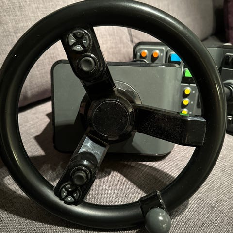 LOGITECH G Saitek Farming simulator side panel | FINN-torget